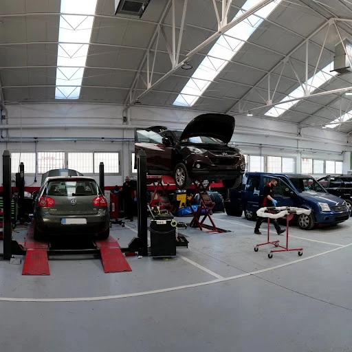 Taller Mecánico TORREJON ZONA NORTE - GRUPO TORREJON | Mechanic in San ...